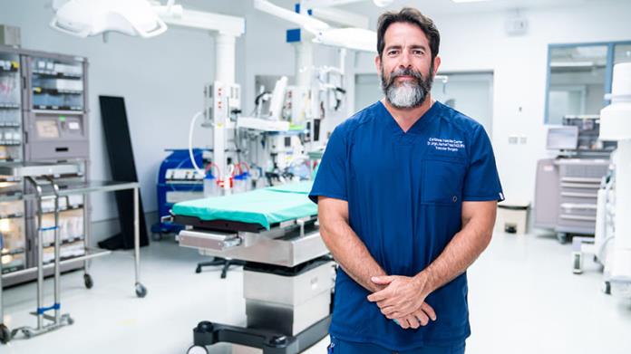 Dr. Jorge Martínez Trabal receives the “Lic. Antonio Leaño Álvarez del ...